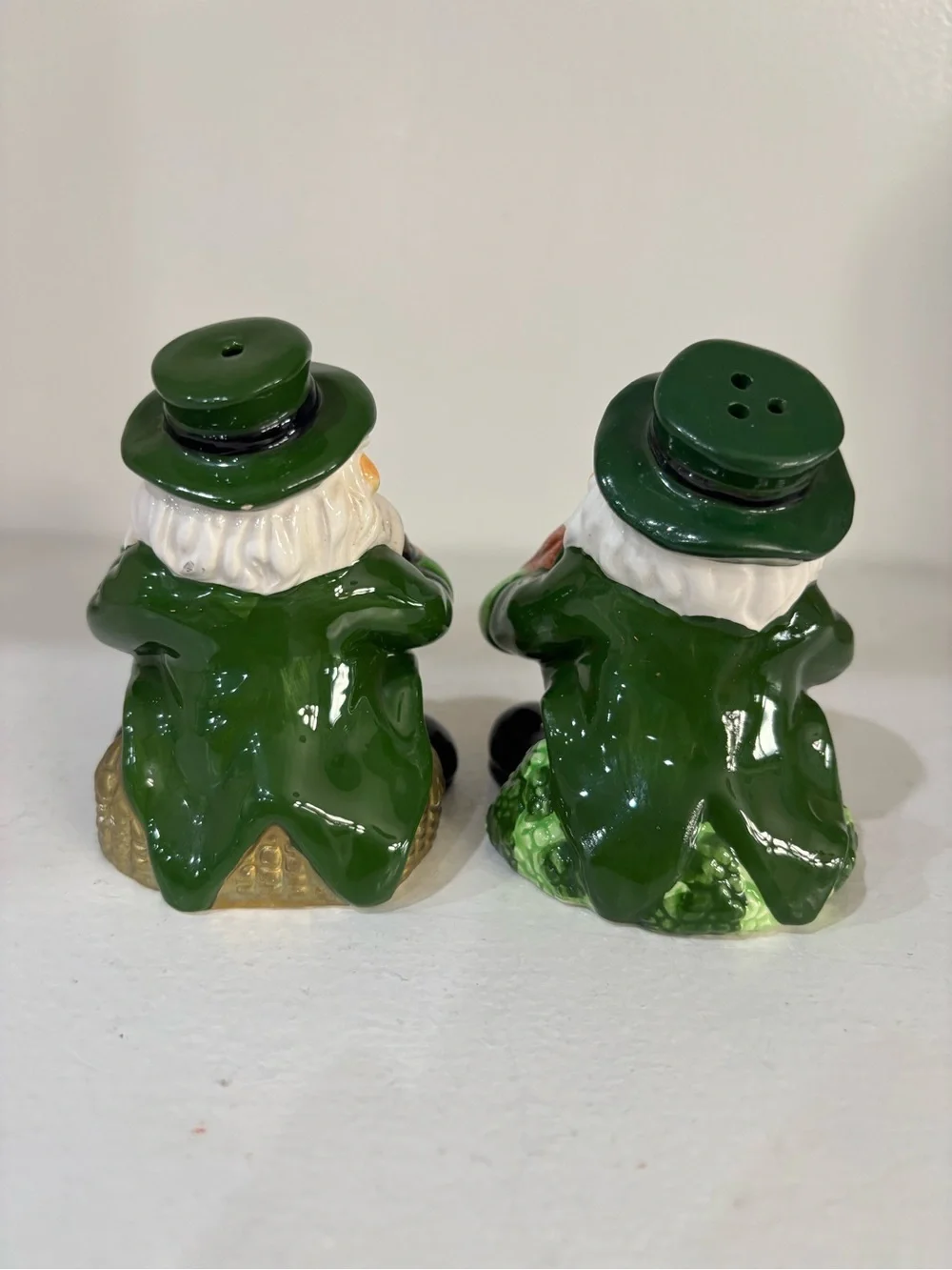 Kitchen | Vintage Ceramic Leprechauns Irish St Patricks Salt And Pepper ...